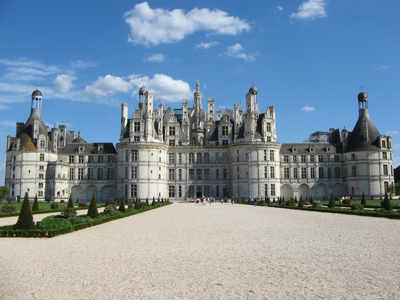 Discover the iconic Château de Chambord with kids