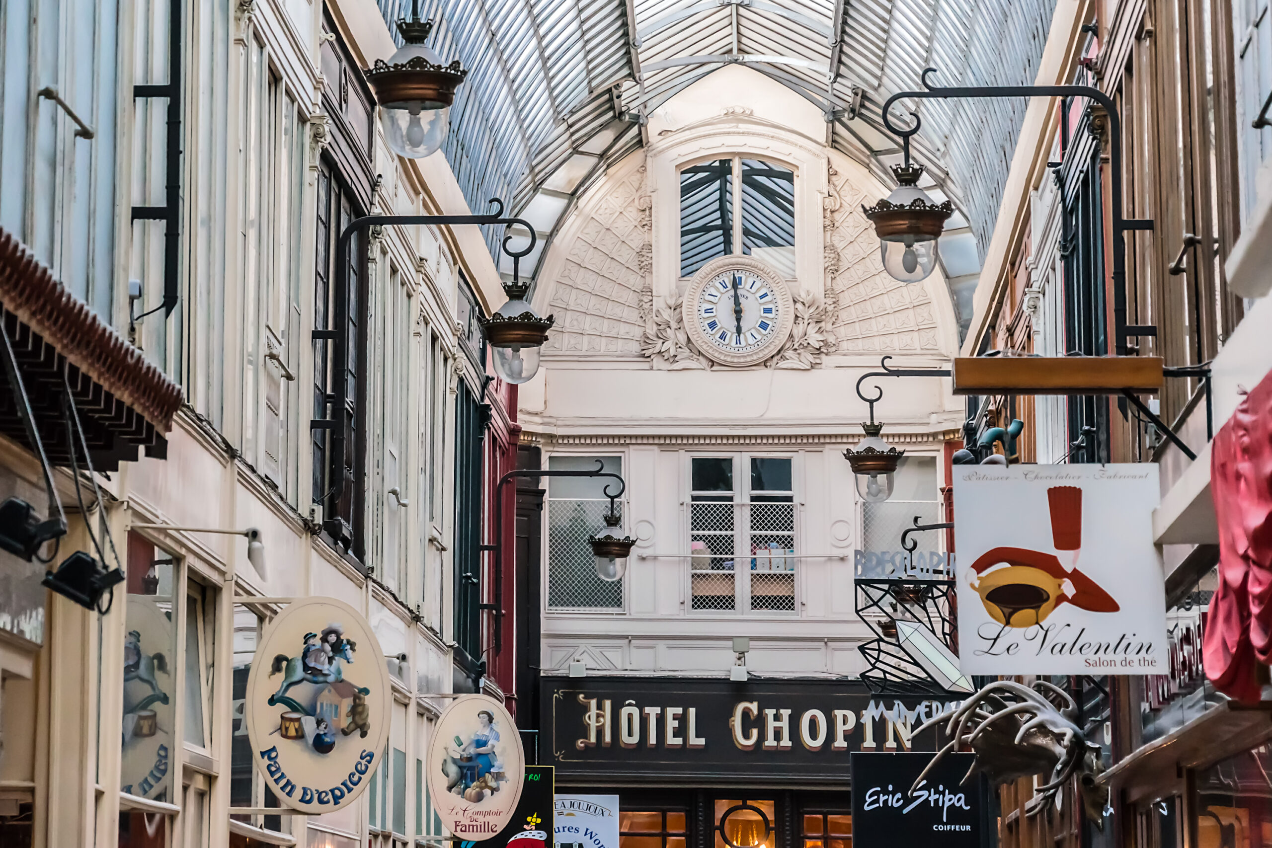 Paris's covered passages: Passage Jouffroy